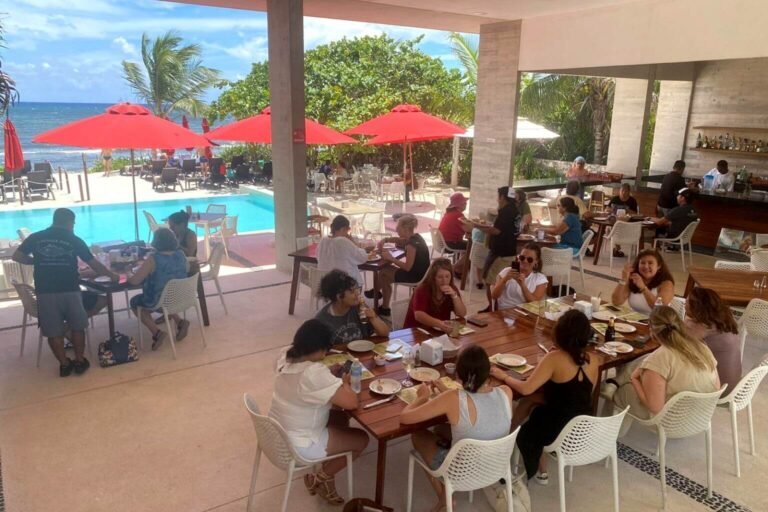 10 Best Riviera Maya Beach Clubs in and around Puerto Aventuras
