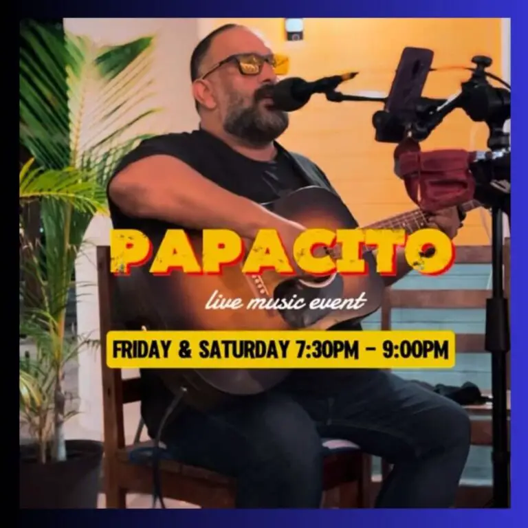 Alex Hernandez @ Papacitos Cocina - Puerto Aventuras Living